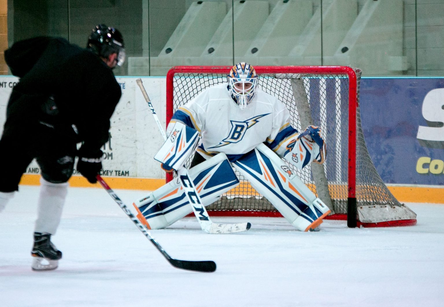 What Is Hockey Glass Made Of? Plexiglass in Hockey - Big Shot Hockey