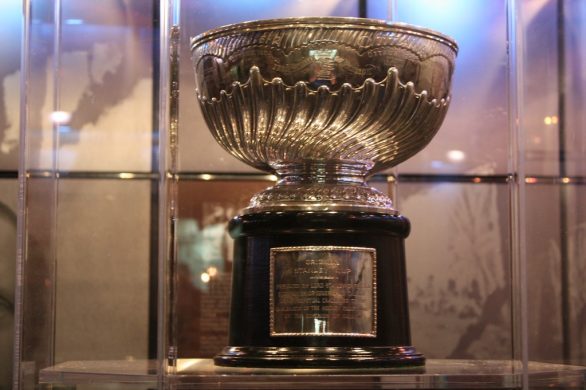 Names on the Stanley Cup - Who Gets Their Name Engraved? - Big Shot Hockey